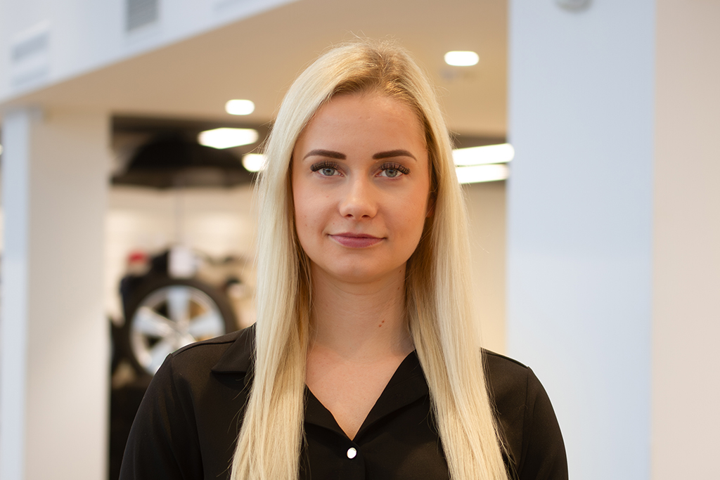 Kontakt - Audi Tartu