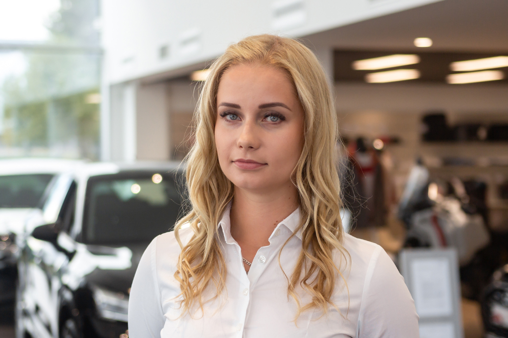 Kontakt - Audi Tartu